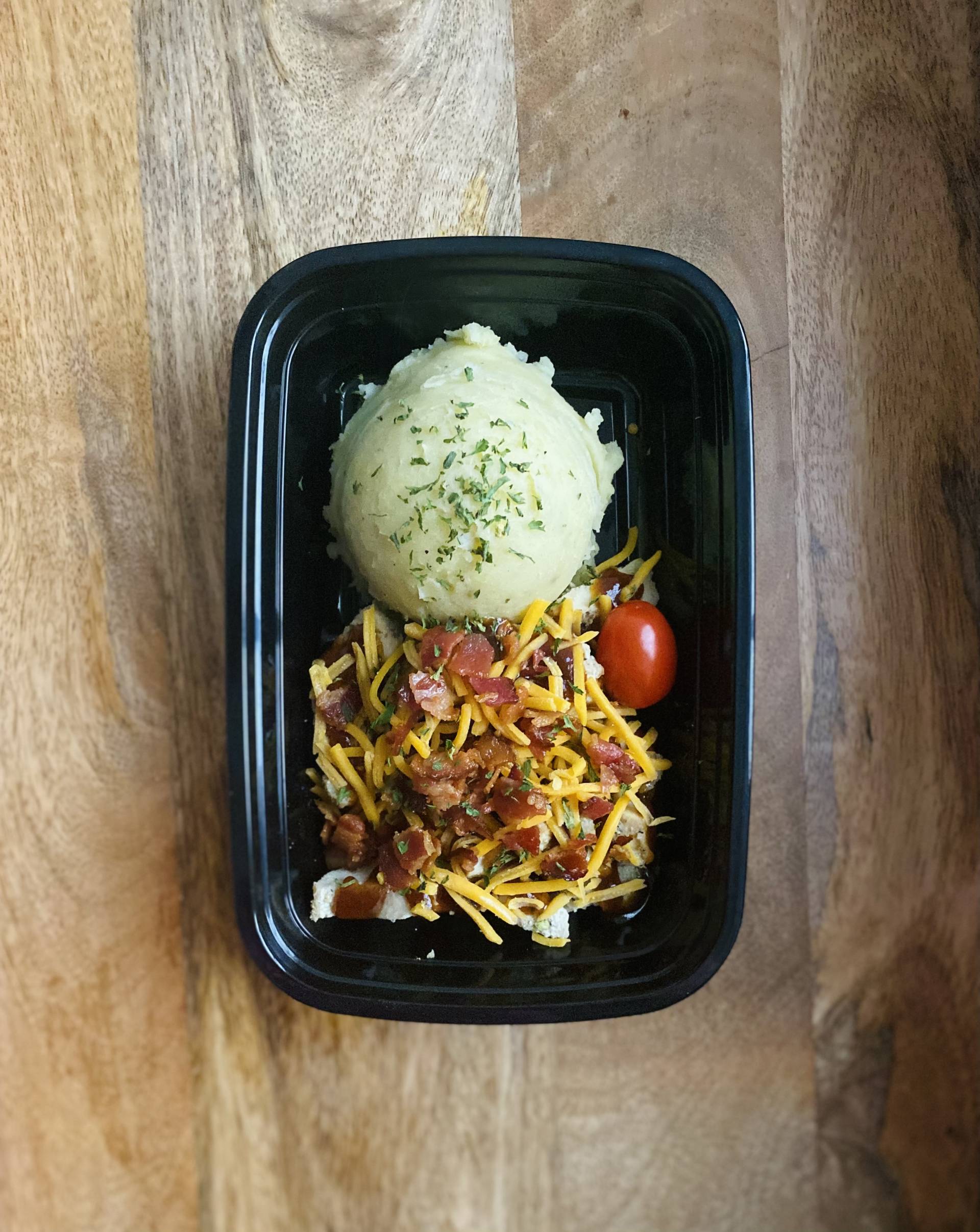 #6 Pechuga monterrey con papa majada - Fit N' Fresh Ponce